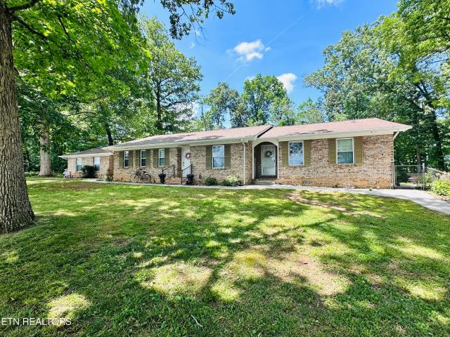 408 Dell Rd