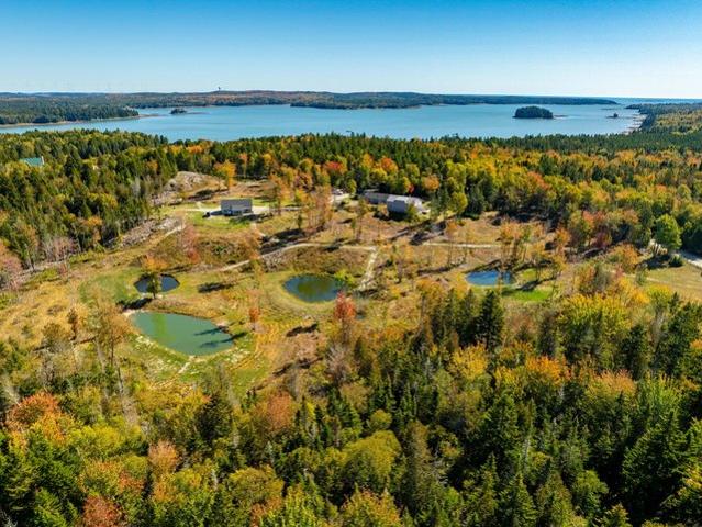 408 Duck Cove Rd, Roque Bluffs, ME 04654
