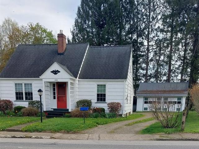 408 E Erie St, Linesville, PA 16412