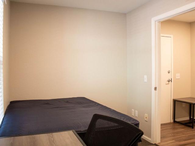 408 E Healey 4 Bedroom Apartment for Rent at 408 E Healey St, Champaign, IL 61820