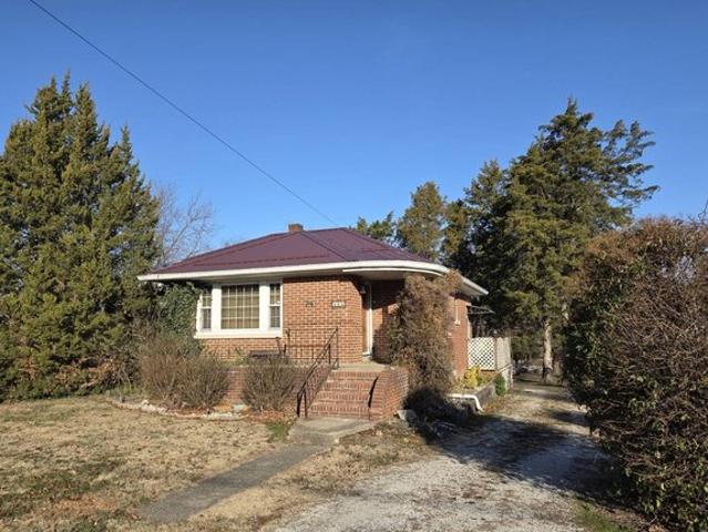408 E Monroe St, Olney, IL 62450