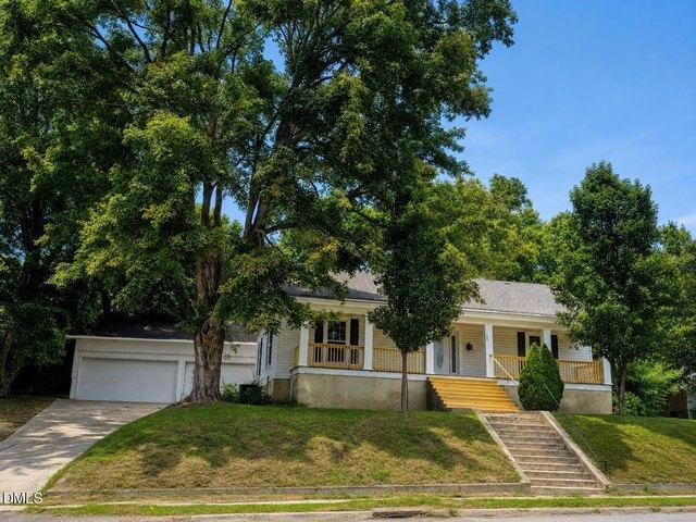 408 E Nash St, Louisburg, NC 27549