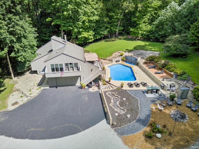 408 E Shady Lane