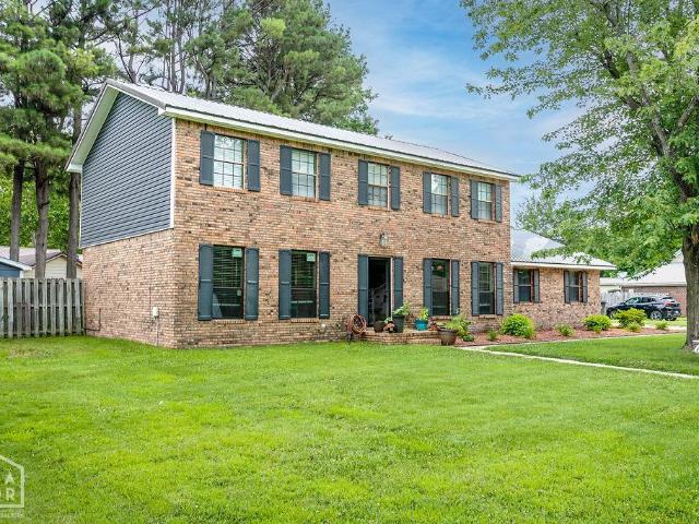 408 Eastwood Circle
