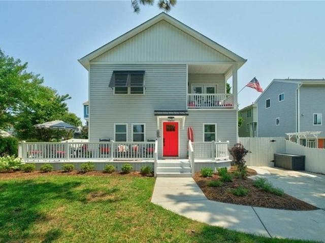 408 Hobart Ave, Virginia Beach, VA 23451