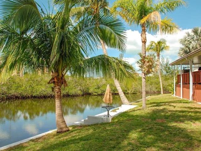 408 Hatchett Creek Rd, Venice, FL 34285