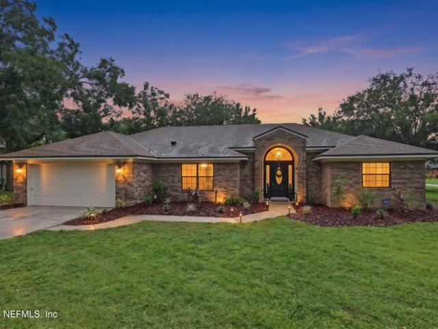 408 Harvest Bend Dr, Fleming Island, FL 32003