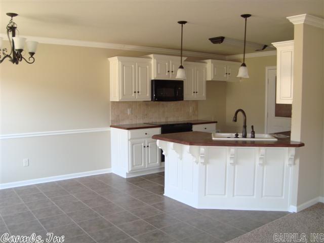 408 Hill Creek