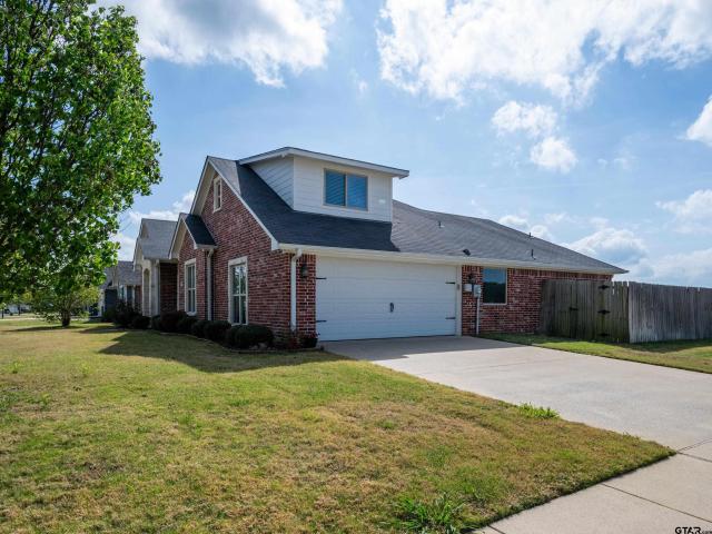 408 Laura Ln, Chandler, TX 75758 | MLS #26004 | Compass