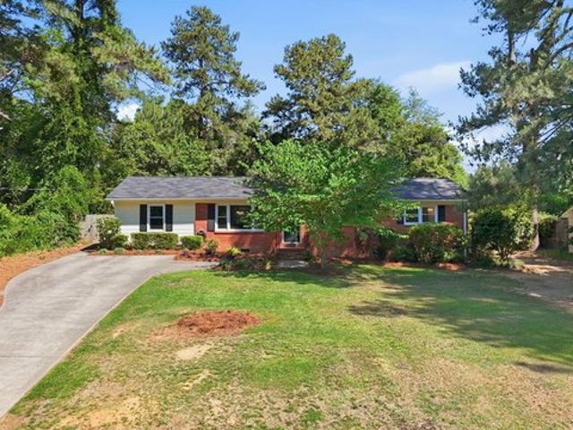 408 Lakeside Dr, Garner, NC 27529
