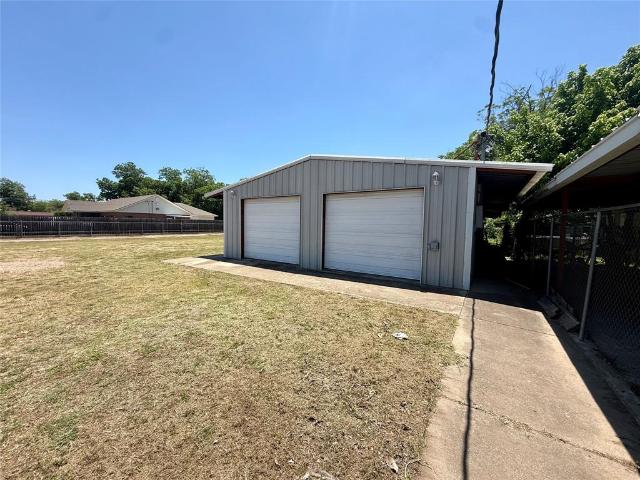 408 Live Oak Street