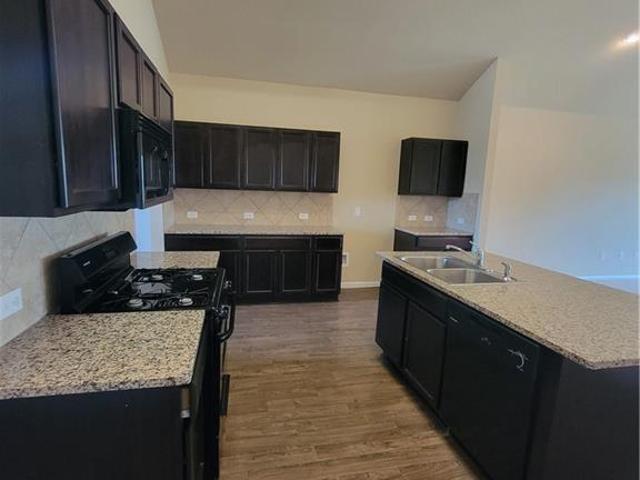 408 Luna Vista Dr