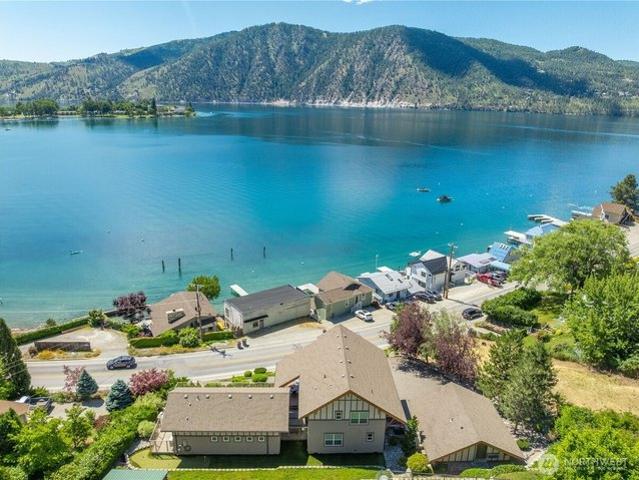 408 Manson Blvd, Manson, WA 98831