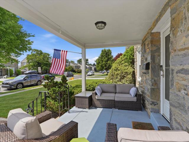 408 Maplewood Road