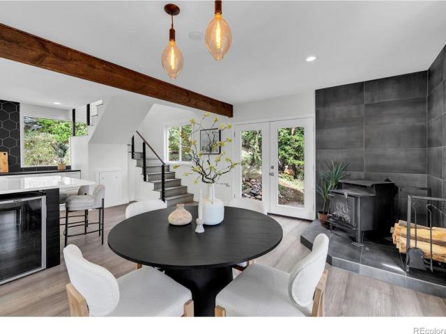 408 Millionaire Drive W