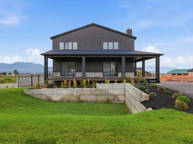 408 N Barlow Ct, Saratoga Springs, UT 84045