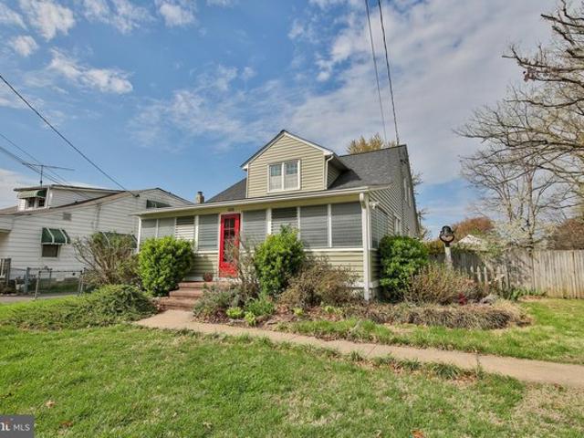 408 N Hammonds Ferry Rd, Linthicum Heights, MD 21090
