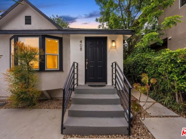 408 N La Fayette Park Place