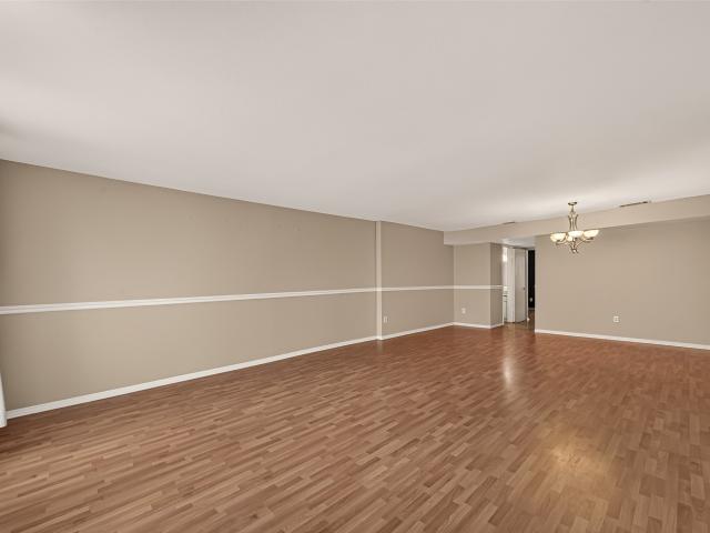 408 N Post Oak Lane 408