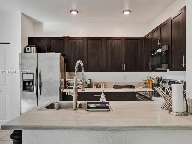 408 NE 212th St, Miami, FL 33179 | MLS #A11986
