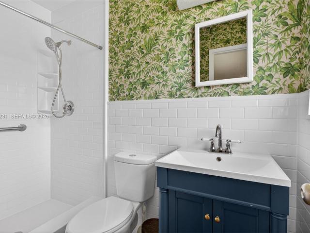 408 NW 21st St, Wilton Manors, FL 33311 | MLS #A12002