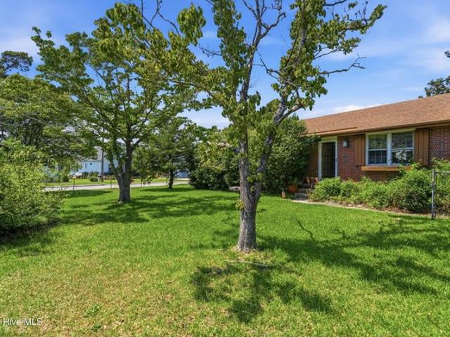 408 S Fifth St, Swansboro, NC 28584