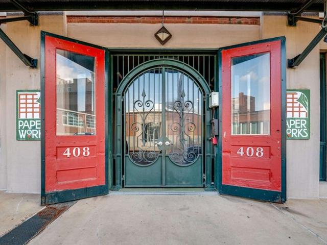 408 S Front St Apt 301, Memphis, TN 38103