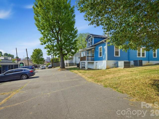 408 S Green Street