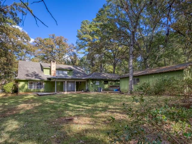 408 Robinhood Circle