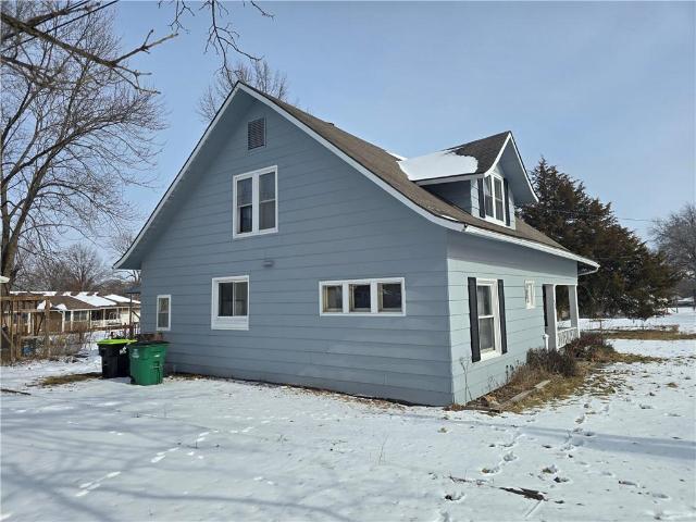 408 W 5th Street