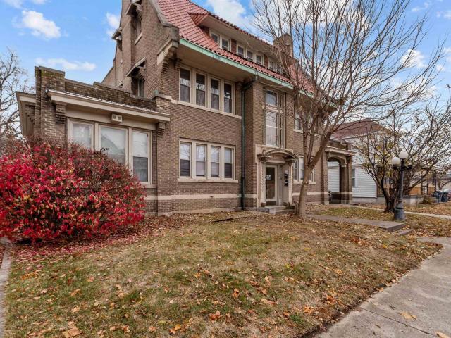 408 W Mulberry Street
