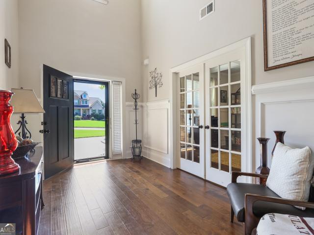 408 Warren Way