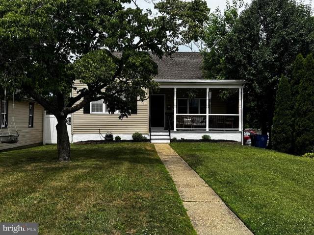 408 Tomlinson Ave