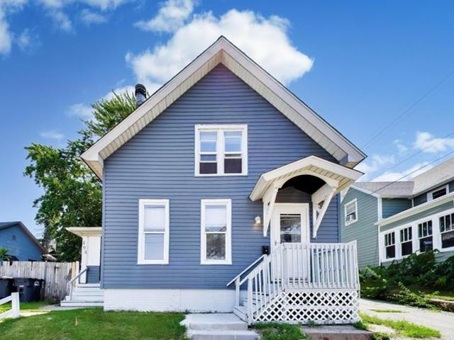 408 York St, Michigan City, IN 46360