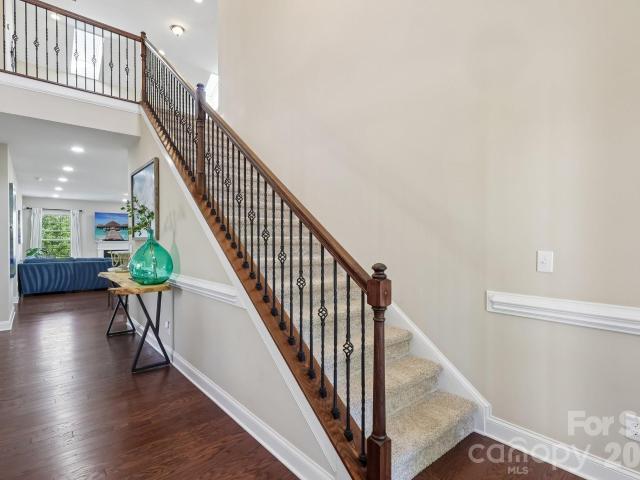 4094 Henshaw Road