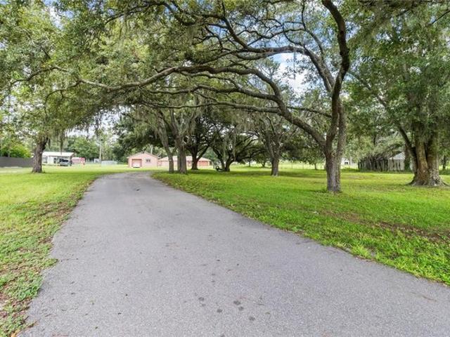 40955 County Road 54, Zephyrhills, FL 33540