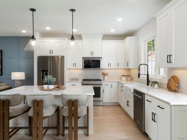 4095 Fairways Dr Unit 148, Carmel, NY 10512