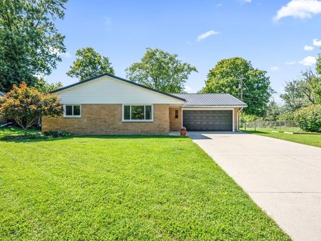 4095 Raymond Dr, Enon, OH 45323