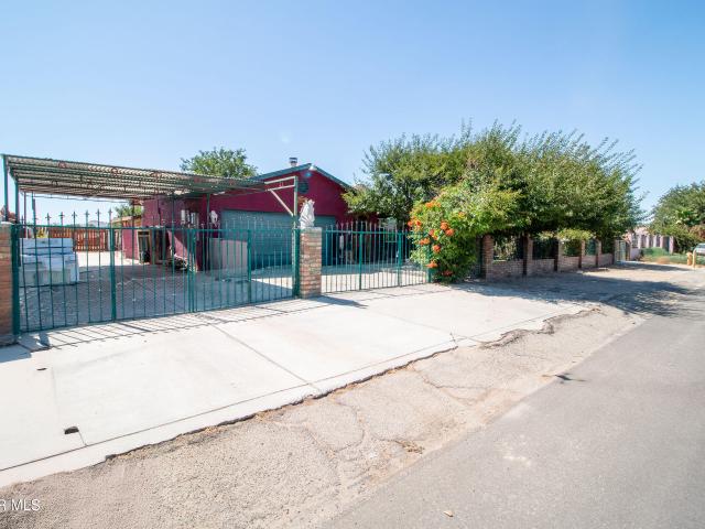 40961 th St E, Lancaster, CA 93535 | Compass