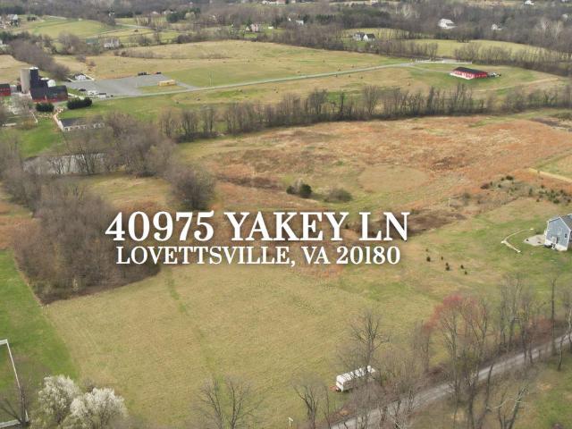 40975 Yakey Ln, Lovettsville, VA 20180 | MLS #VALO2125 | Compass