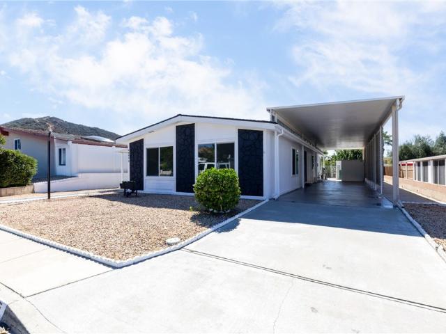 40975 Laredo Trail