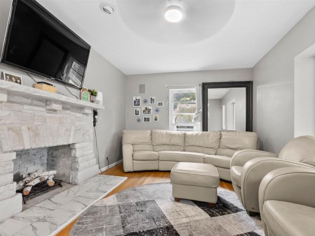 4097 Oaklane Road