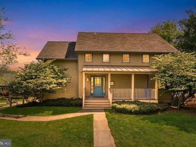 40988 Redwing Song Ln, Lovettsville, VA 20180