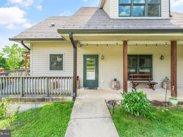 40989 Redwing Song Lane