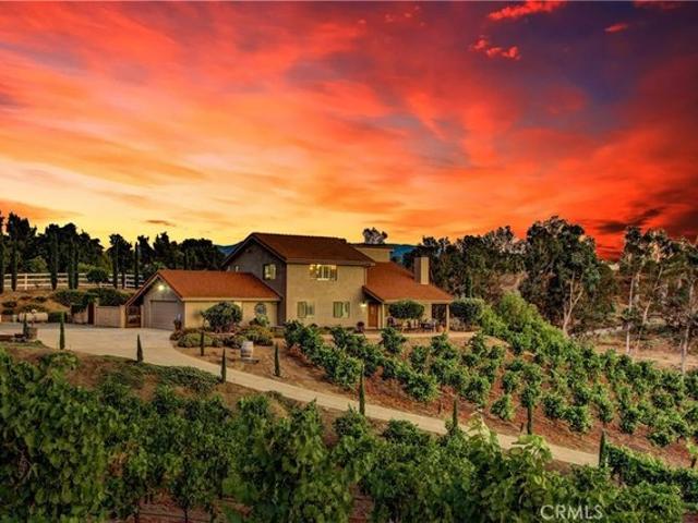 40995 Via Fernando, Temecula, CA 92592