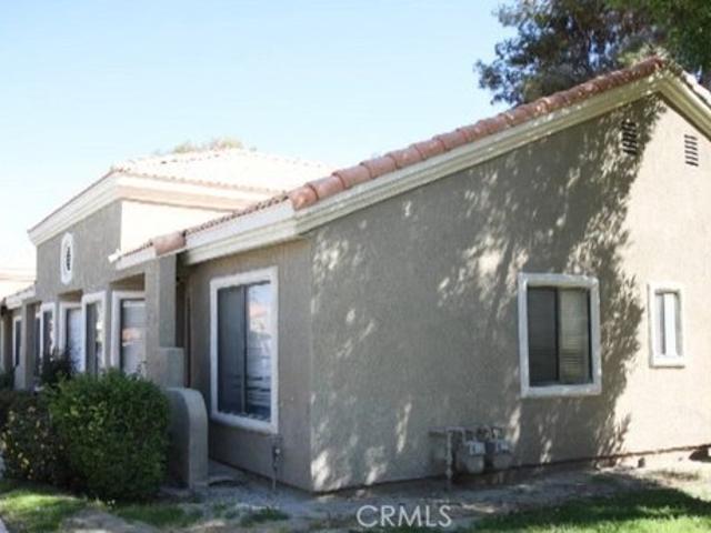 40900 Breezy Pass Rd, Palm Desert, CA 92211