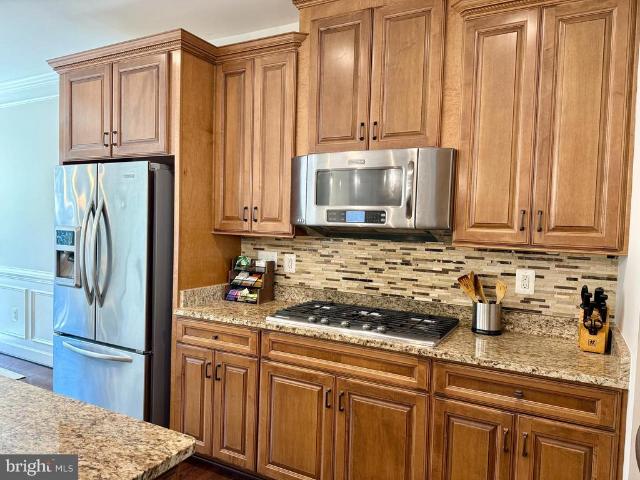 4090 Glendale Way
