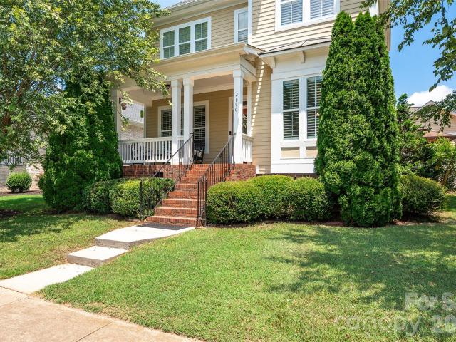 4090 Library Lane NW