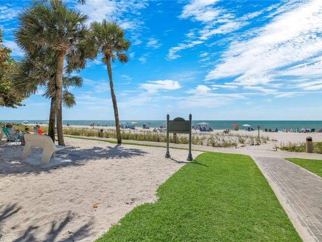 4092 Belair Ln, Unit 15, Naples, FL 34103 | MLS #226013 | Compass