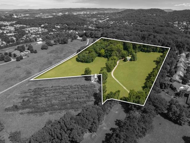 4092 Clovercroft Rd, Franklin, TN 37067 | MLS #2958